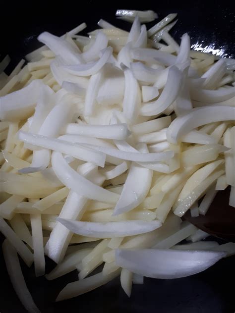 양파감자볶음