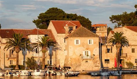 Prelepo Ostrvo Brač Svetski Putnik