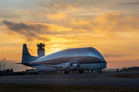 Super Guppy El Avión De La Nasa Que Sirvió Para La Misión Apolo Y