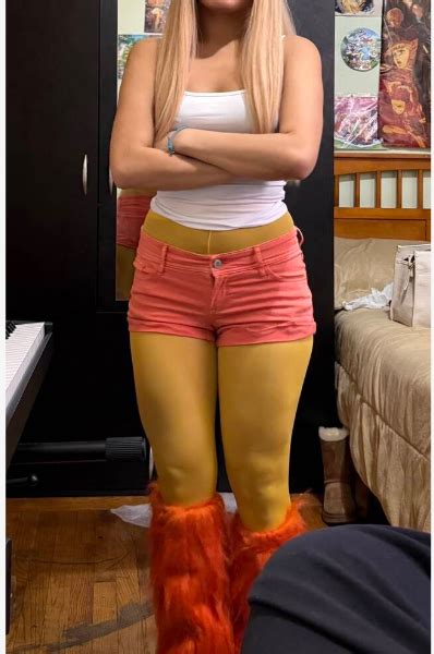 Pin By Morgan Menke On Hallow Weenor 😶‍🌫️🫵 In 2025 Halloween Fashion