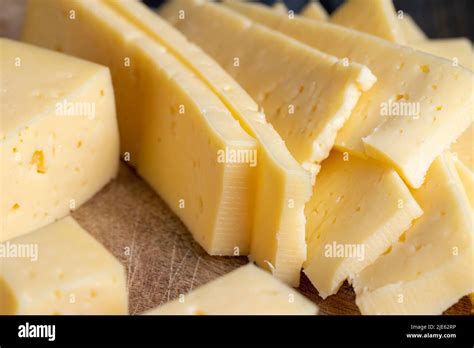 Healthy Sliced Cheese Options At Daria Willis Blog