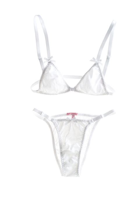 White Classic Bra Hello Beautiful White Classic Bra Hello Beautiful