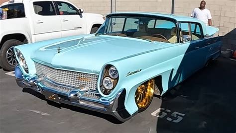 Snoop Dogg Cadillac Deville