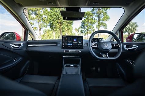 Mg Mg4 Urban Interior Images And Photos See The Inside Of The Latest Mg