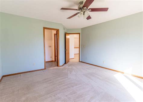 5269 Windsor Rd Loves Park Il 61111 Redfin