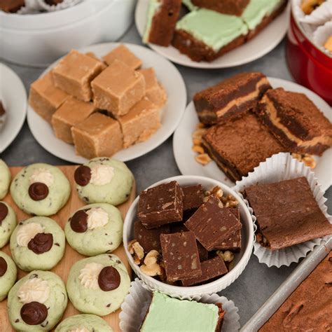 Custom Tins Order Custom Tins For Corporate Ts Kissys Sweets And Treats