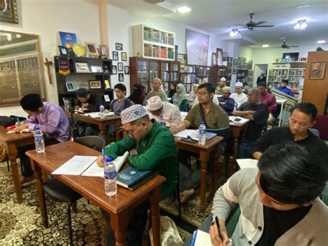 Ustaz Raja Ahmad Mukhlis