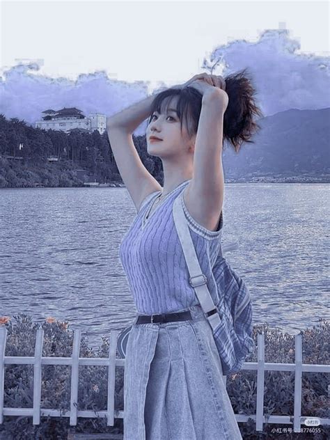 Pin Van Op Hu Yi Xuan