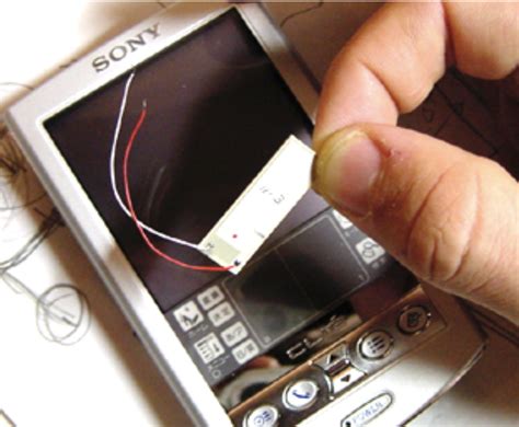 Ivan Poupyrev Ambient Touch Designing Tactile Interfaces For Handheld Devices Uipedia