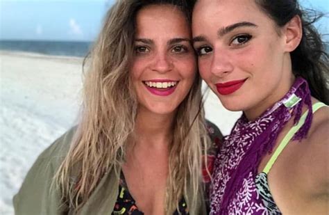 Intimidad Sin Filtros Flor Jazmín Peña Contó Su Primera Vez Con Magalí Tajes