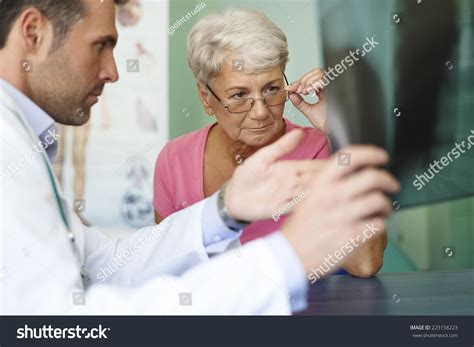 1 Cat Scan Me Royalty Free Photos And Stock Images Shutterstock