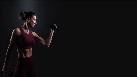 Online Fitness Programs With Lesley Levinski Bailastudio