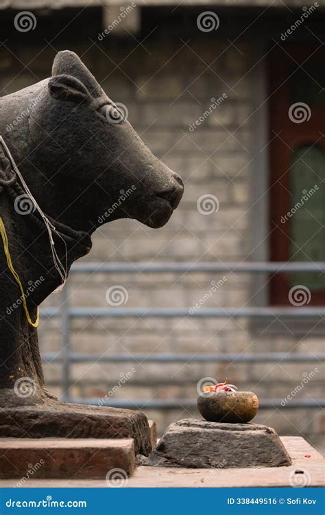 Indian Temple Stone Carved Idol of Bull, Lord Shiva Hindu Sculpture of the Nandi Bull Lord Shiva ...