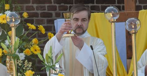 Pfarrer Graeber Wird In Den Ruhestand Versetzt St Michael Dormagen