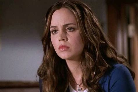 Buffy The Vampire Slayer Photo Faith Lehane Artofit