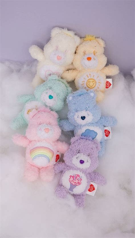 Popo筆記 Popo美妝圈 資深香民要看！香水屆奧斯卡公布啦～ 👉🏻poponotetw 看更多美容新知 ️喜歡收藏起來📌或分享給朋友 🔗廣告合作洽詢⬆️請至主頁連結🔗 被稱為