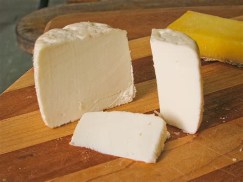 Chevre (Goat Cheese) Recipe | How to Make Cheese | CheeseMaking.com