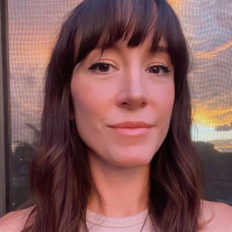 Christa Simkowitz Business Expert Apple Linkedin