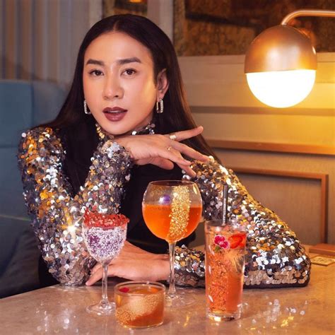 Biodata Dan Agama Jovi Adhiguna Fashion Stylist Yang Makan Kerupuk