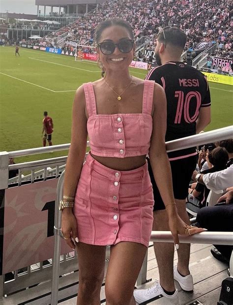 Jules Breach Is Perfect Ruktvgirls