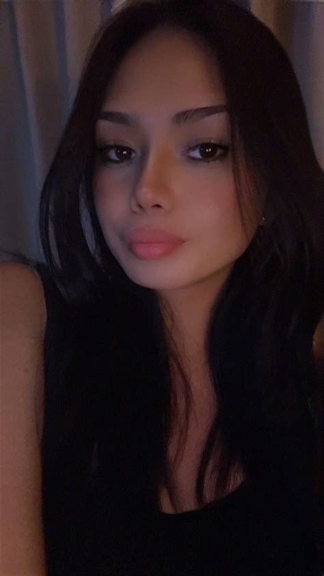 Hi everyonee : r/TrapCuties