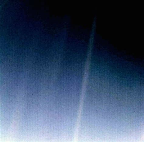 Photos Of Earth Voyager Spacecraft Voyager 1 Space Hi Res Stock