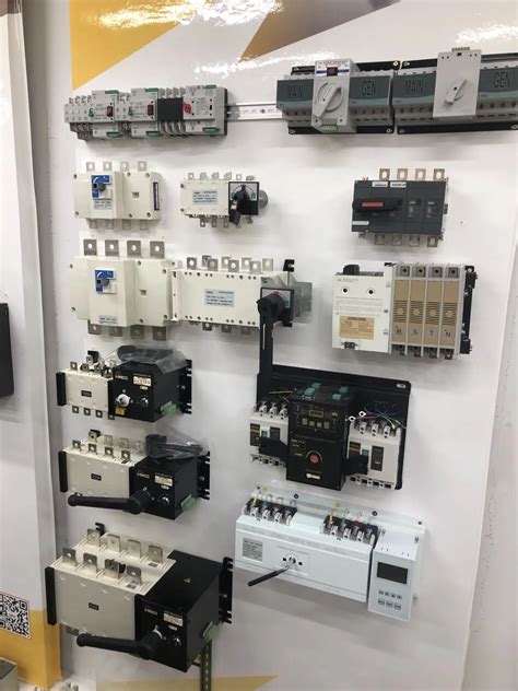 Manual Transfer Switch 400a 630a 4pole Ats With Distribution Box