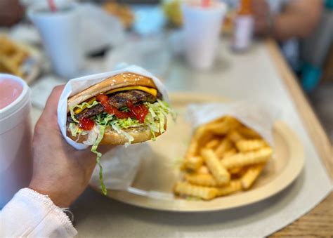 Norcos Best Burgers Updated June 2026 336 Photos And 579 Reviews