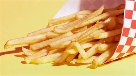 McDonalds создаст духи с запахом жареной картошки | 360°