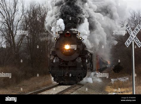 Pere Marquette 1225 Famously Known As The Polar Express Traveling