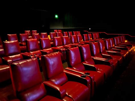 Amc Oak Tree 6 Showtimes And Tickets