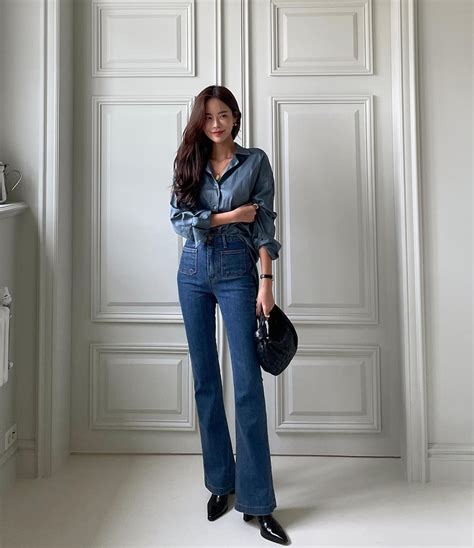 Cách Mặc Quần Jeans Tới Công Sở 10 Công Thức Diện Quần Jeans Chuẩn