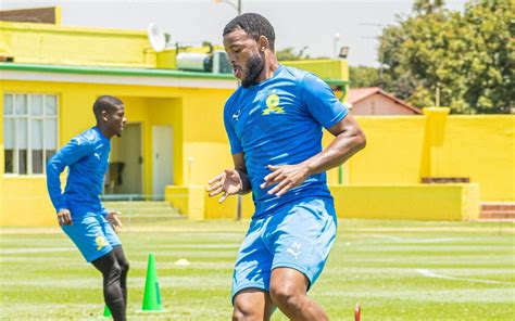 Latest On Sipho Mbule At Mamelodi Sundowns Farpost