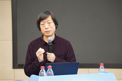 汤富酬教授做客水木清华生命科学讲座讲述 利用单细胞测序技术探索人类发育和疾病的奥秘” 生命科学联合中心