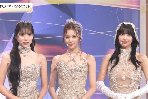 【画像】misamoミサモ紅白での衣装がエロすぎてヤバい？3種類の衣装で比較してみた！ Good Topic Map！