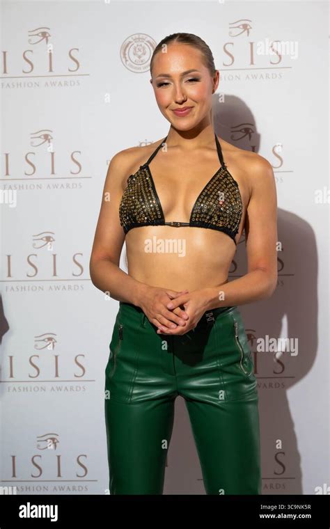 Maxime Isis Fashion Awards Red Carpet 2025 Amsterdam 8 May 2025 5