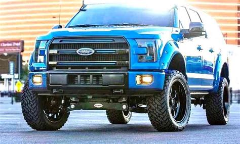 2022 Ford Excursion Concept