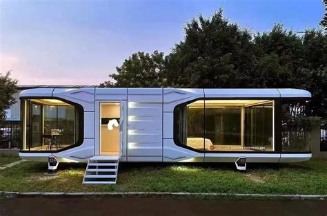 Modern Space Capsule Mobile Home Futuristic Prefab Living Solution
