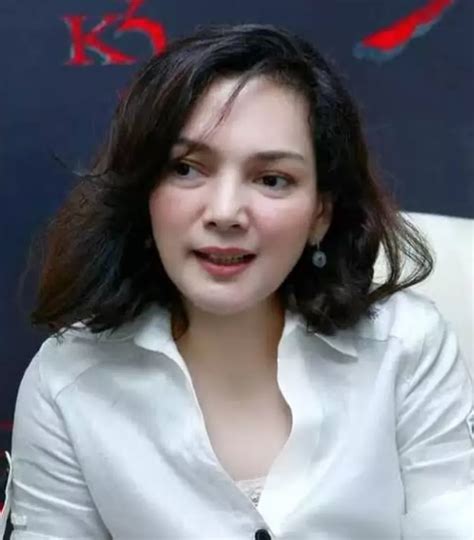 Pesona Kecantikan Ida Iasha Meruntuhkan Hati Tommy Soeharto Bintang Lux Yang Tak Pernah Memudar