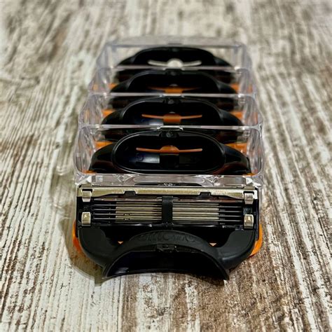 Купить Gillette Fusion 5 4шт. ОРИГИНАЛ (джилет фьюжн 5) Сменные кассеты ...