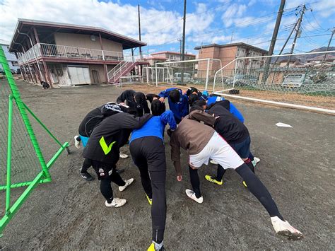 伊勢原高校男子サッカー部【公式】 Trm Vs座間 30×3 0 0 1 0 0 1 座間高校の皆さんありがとうございました！！ Instagram