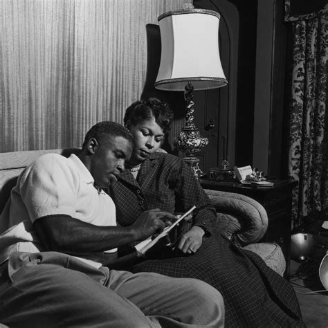 45 Old School Love Moments To Give You All The Feels Sitename