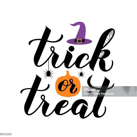트릭 또는 호박과 거미와 할로윈 인용 서예 손 문자를 치료합니다 인사말 카드 배너 타이포그래피 포스터 파티 초대장 티셔츠 등을 위한 벡터 템플릿을 쉽게 편집할 수 있습니다