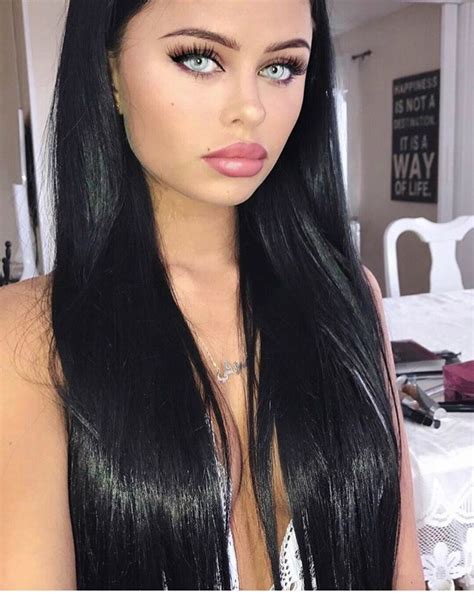 Pin By Dave Heaton On The Eyes Have It Long Hair Styles Beauty