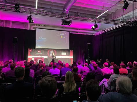 data innovation summit on linkedin disummit2030