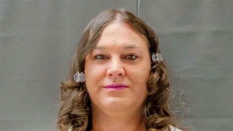 Amber Mclaughlin Emiliebroden