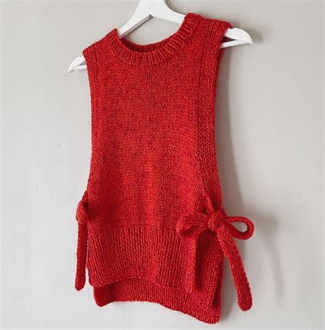 Cosmic Autumn Rebellion Tie Side Vest Knitting Kit M Knit Vest