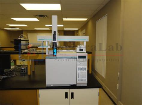 Agilent 6890N GC With Single FID Single Split Splitless Inlet And CTC GC PAL Spectralab