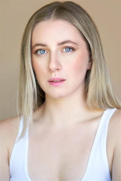 Tavia Cervi Hot Blondes Blonde Model