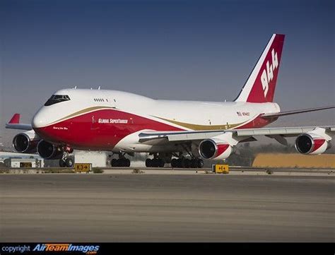 747 Global Supertanker Aircraft Air Tanker Aircraft Red And White